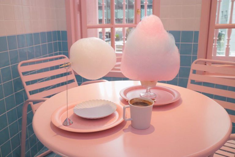 10 Aesthetic Cafes in Seoul With Minimalist Layouts & Pastel Themes ...