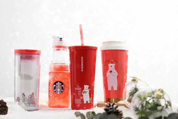 The New Starbucks Christmas Collection Includes Polar Bear Cups ...