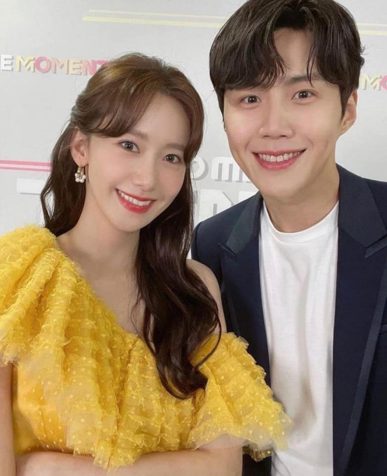 22 Kim Seon Ho Facts Including His Love Life & Upcoming Movie