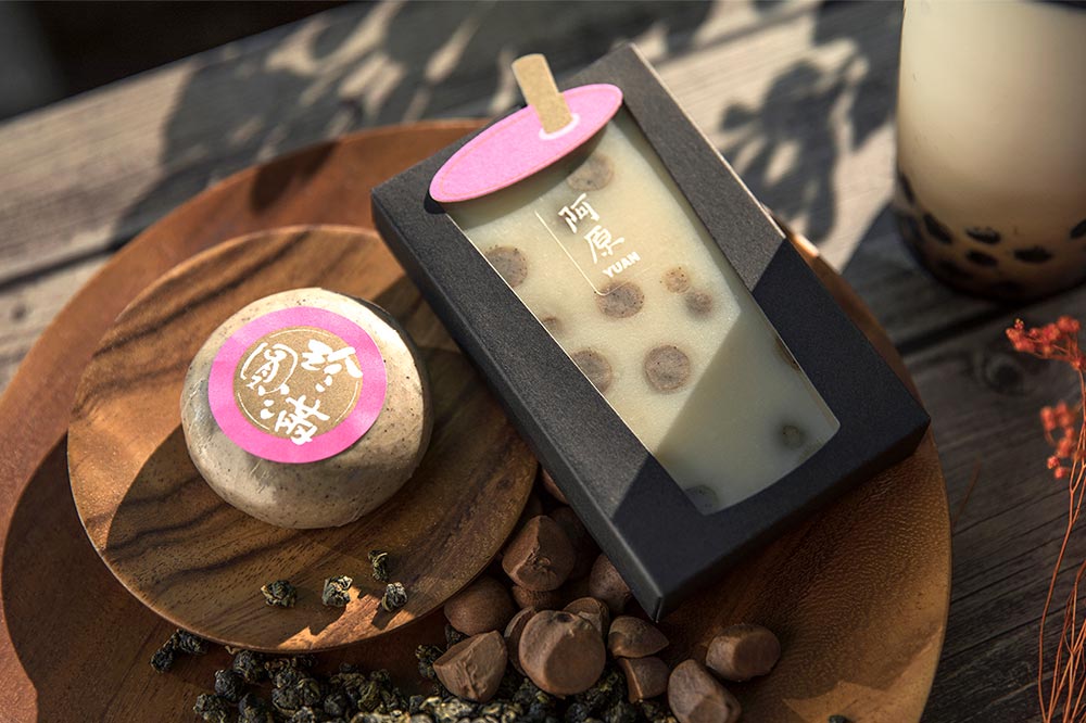This Bubble Tea Soap Set Has Herbs, Oolong Tea & Brown Sugar To Let You ...