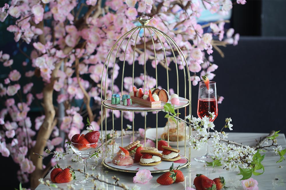 This High Tea Set With Sakura Flowers & Strawberry Desserts Lets You ...