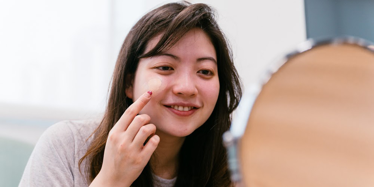 Dermatologist Shares How To Shop For Foundations, BB Creams & Cushions ...