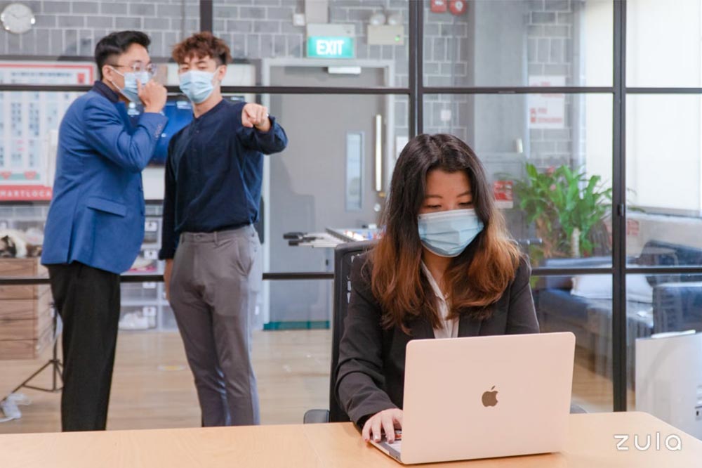 7 Female Supervisor Struggles & How To Overcome Them