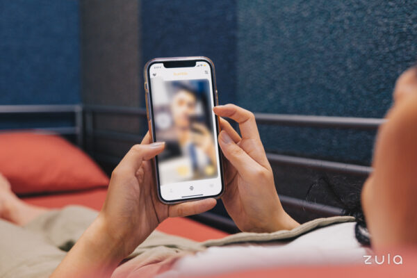 Women Making The First Move: Dating App Tips From 7 Singaporeans