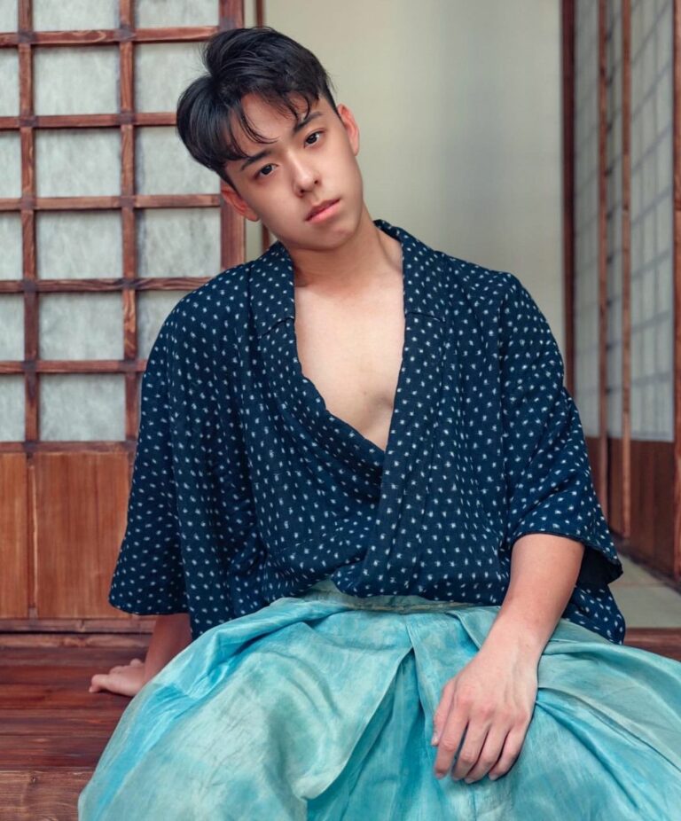 Titus Low Facts Like Singapore's Most Subscribed Male OnlyFans Creator