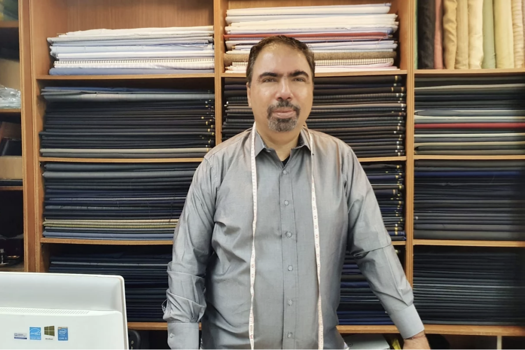 Suit Tailors In Singapore For Both Guys & Girls With Customisable Designs