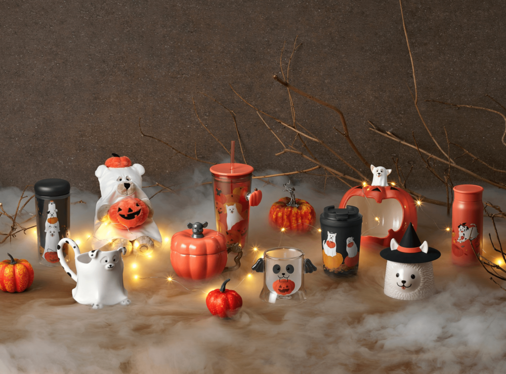 Starbucks Halloween Collection Has Colour-Changing Features