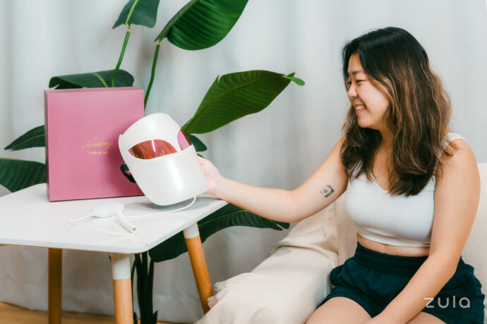 My Mum & I Tried An Anti-Ageing Infrared LED Mask