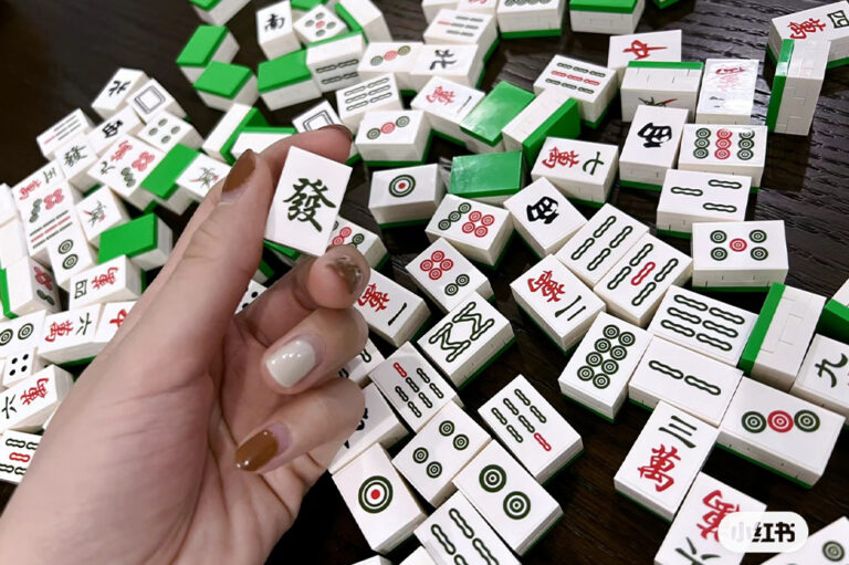 You Can Now DIY Your Own Mahjong Tiles With Building Blocks