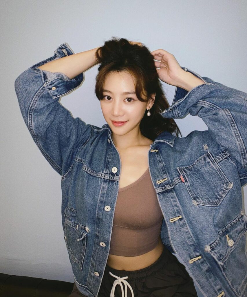 Tasha Low Facts, Like Being A Former Singaporean K-Pop Idol