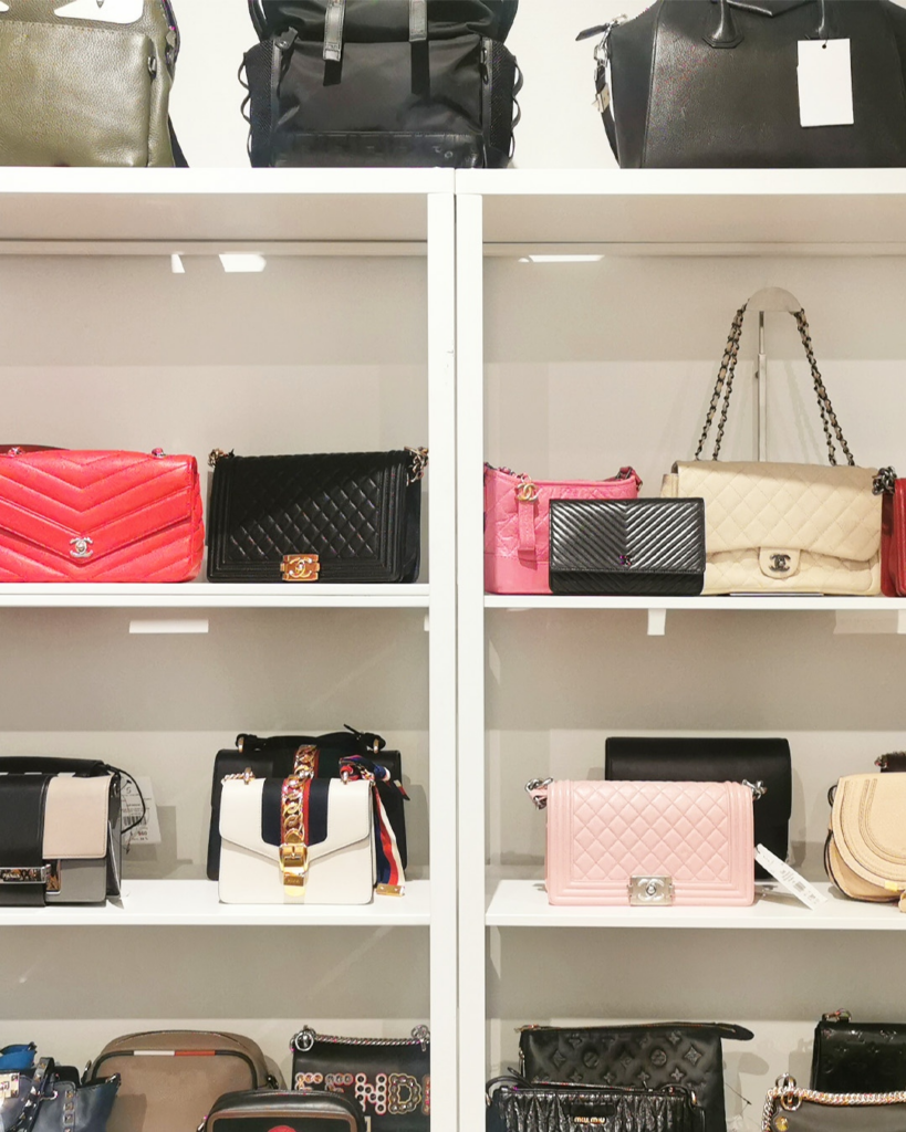 Guide To Buying Pre-Loved Luxury Bags – Things To Look Out For