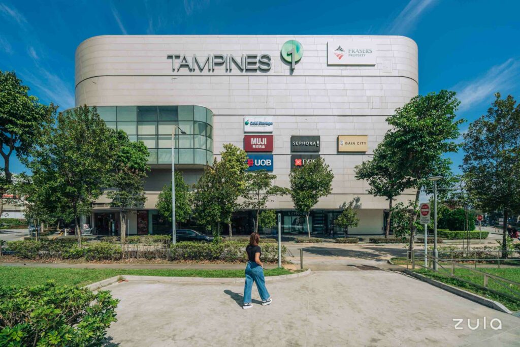 Tampines 1 & Century Square Are Giving Away Puffer Bags