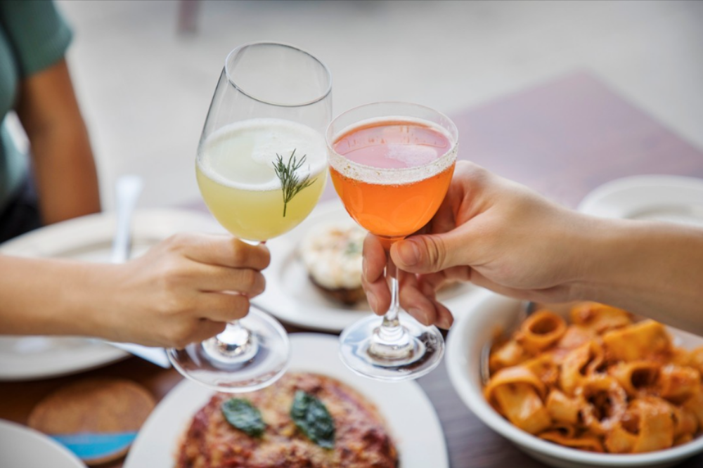 10 First Date Cafes & Restaurants In Singapore