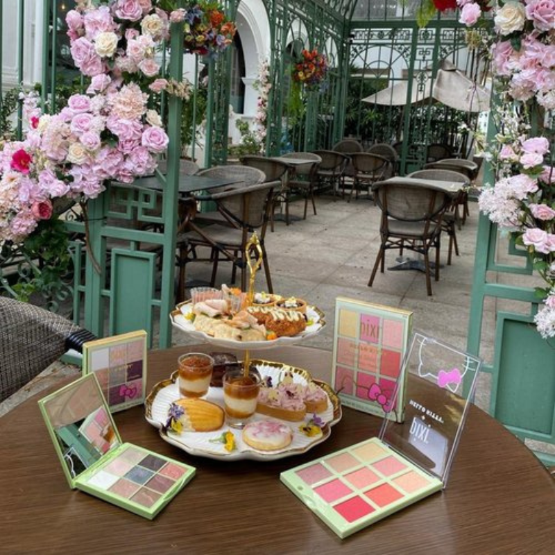 Floral High Tea Set With Complimentary Hello Kitty Makeup