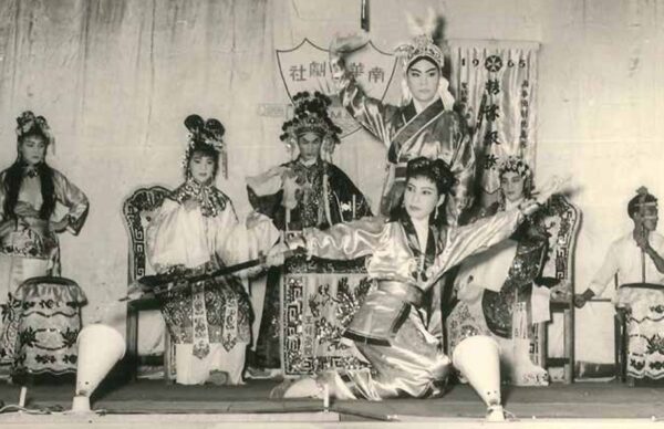 How Chinese Opera Perfomers Are Preserving A Historic Form Of Drag